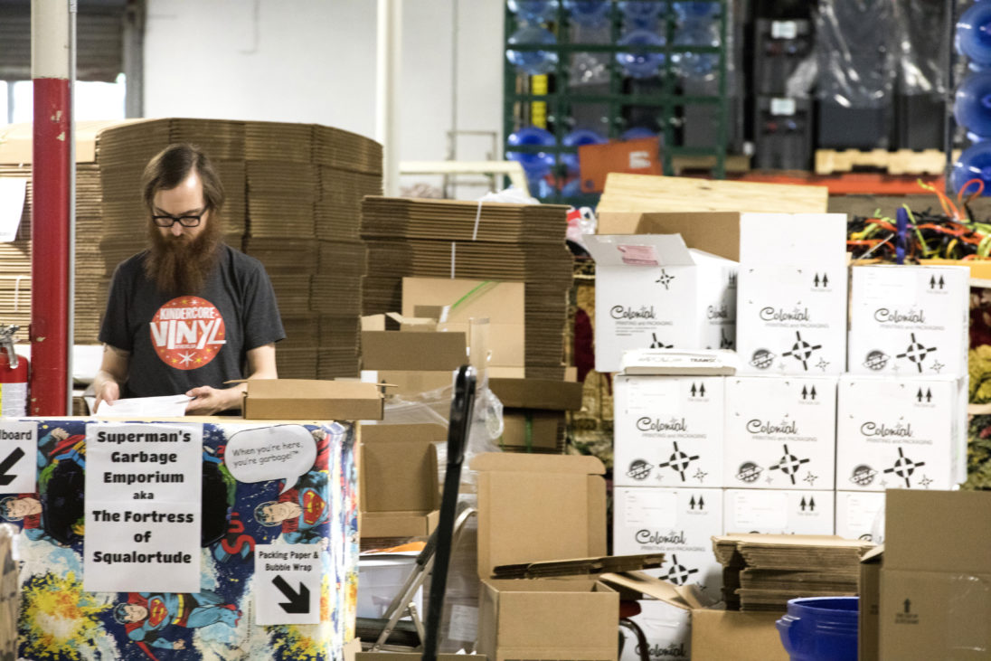 A Triple Dawg pressing vinyl in Athens - UGA Today