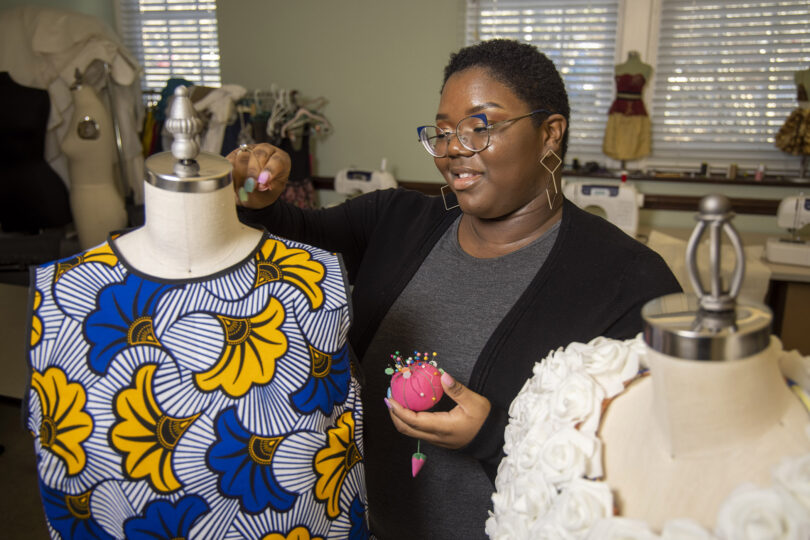 Senior focuses on fashion design while living with MS