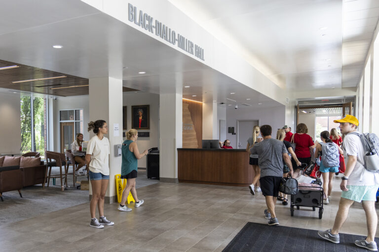 Students move in to new Black-Diallo-Miller Hall - UGA Today