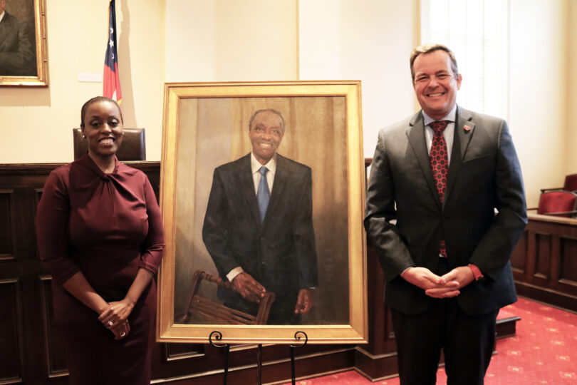 Law school unveils portrait honoring first Black graduate