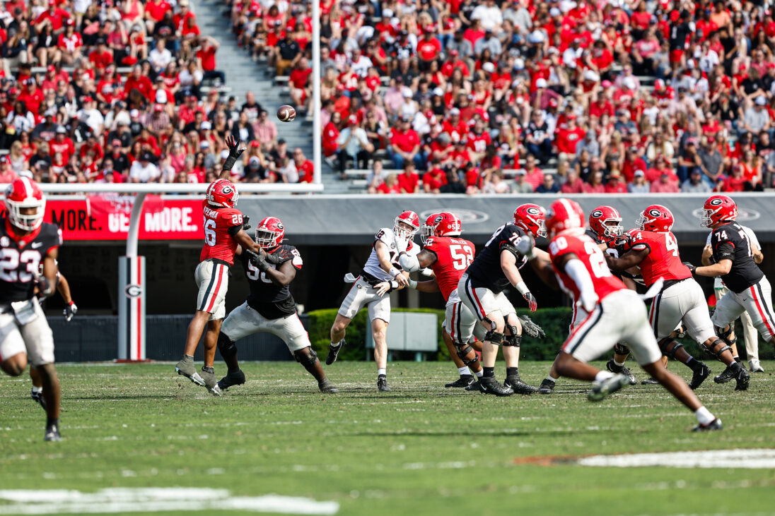 G-Day: Red beats black, Uga XI gets collared