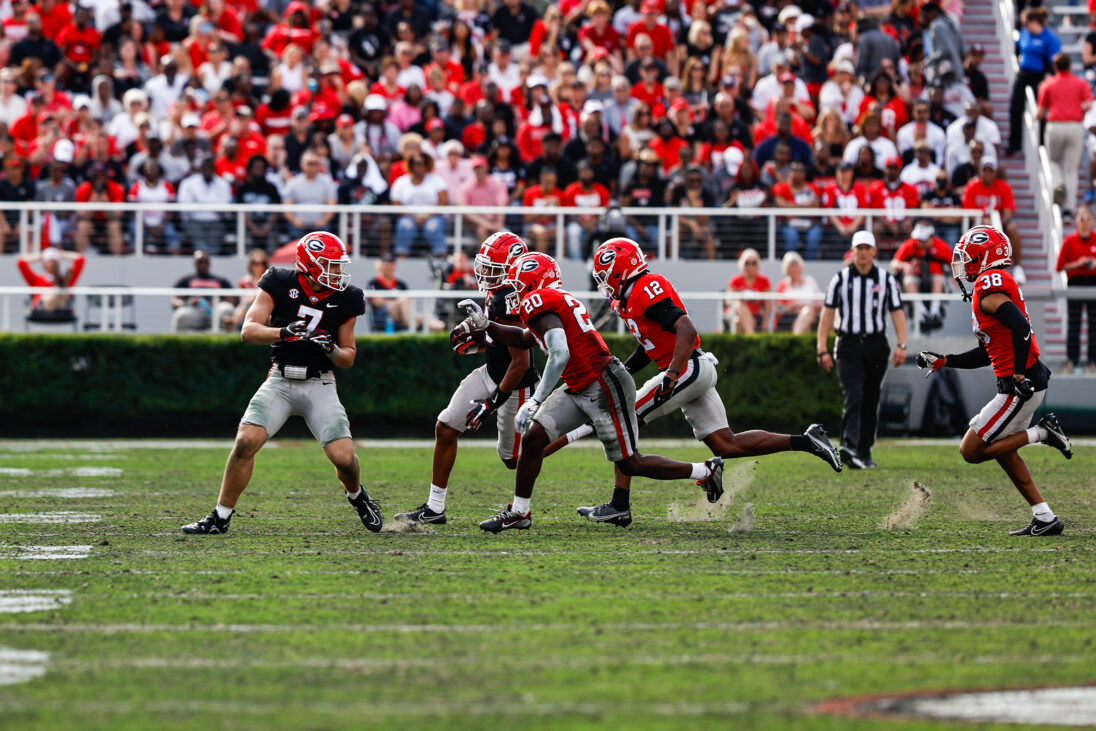 G-Day: Red beats black, Uga XI gets collared