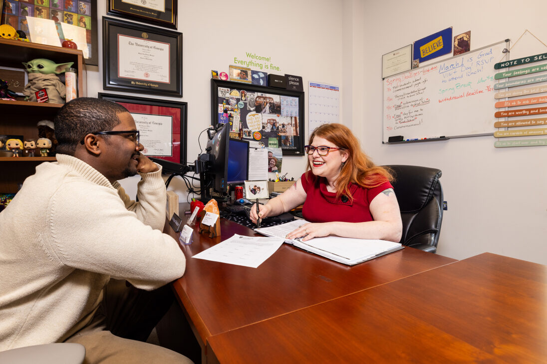 Graduate advisor helps students plan for the future - UGA Today